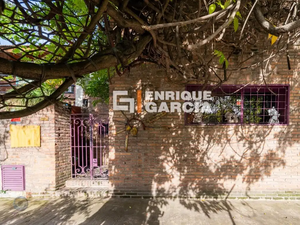 Venta Casa 4 dormitorios, 123m2, Norte, José P. Tamborini 4300, Villa ...