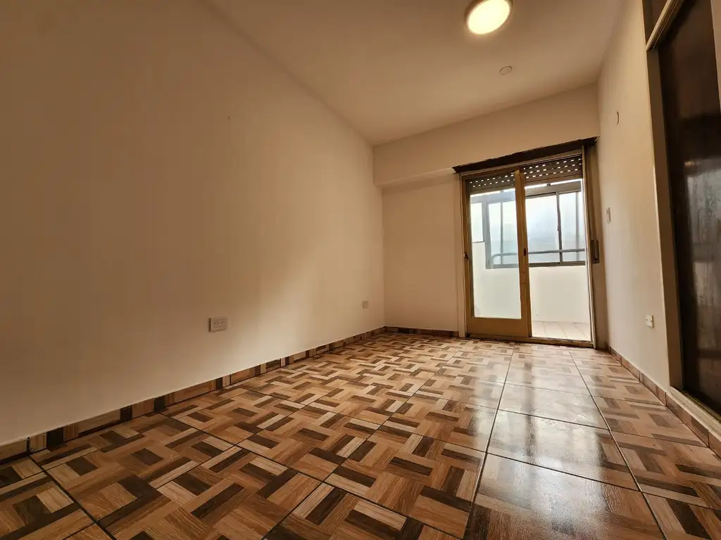 Alquiler Departamento 35 años 2 dormitorios, 50m2, Contrafrente, 49 E ...