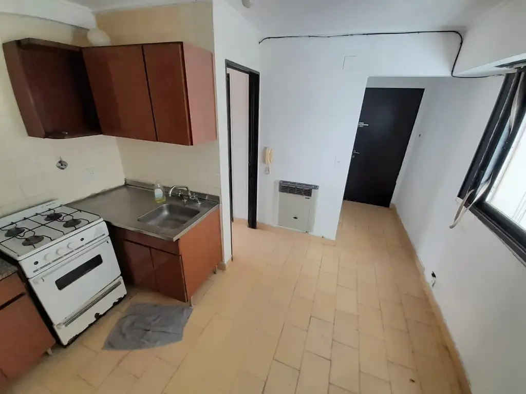Departamento Alquiler 2 ambientes, 38m2, 7 (Entre 43 Y 44) 500, La ...