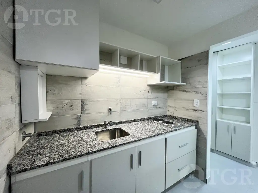 Departamento Venta 50 años 3 ambientes, 48m2, Interno, Av Belgrano 1600 ...